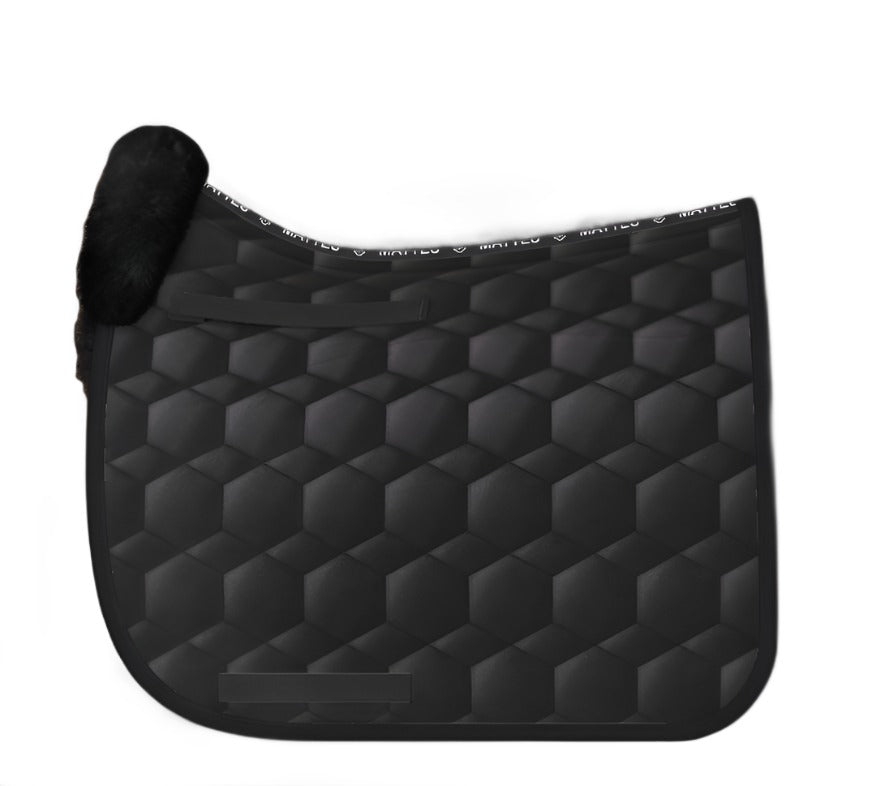 Mattes Square Pad Underlag | Køb Mattes Rideudstyr her – Dyr i Centrum